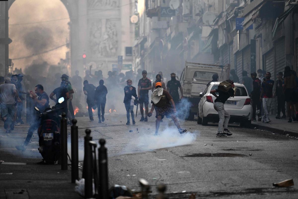 Revuelta contra el racismo y la violencia policial en la Francia ... Revuelta contra el racismo y la violencia policial en la Francia ...